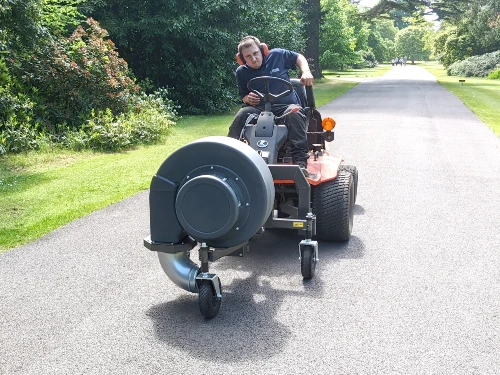 Case Study: Leaf Blower for Kubota BX series