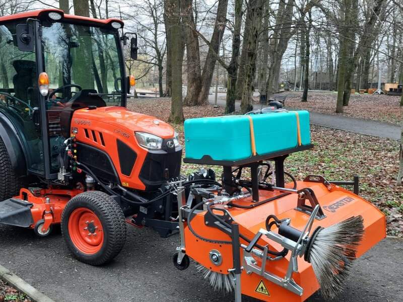 Case Study: Sweeper to fit a Kubota LX Series Compact Tractor