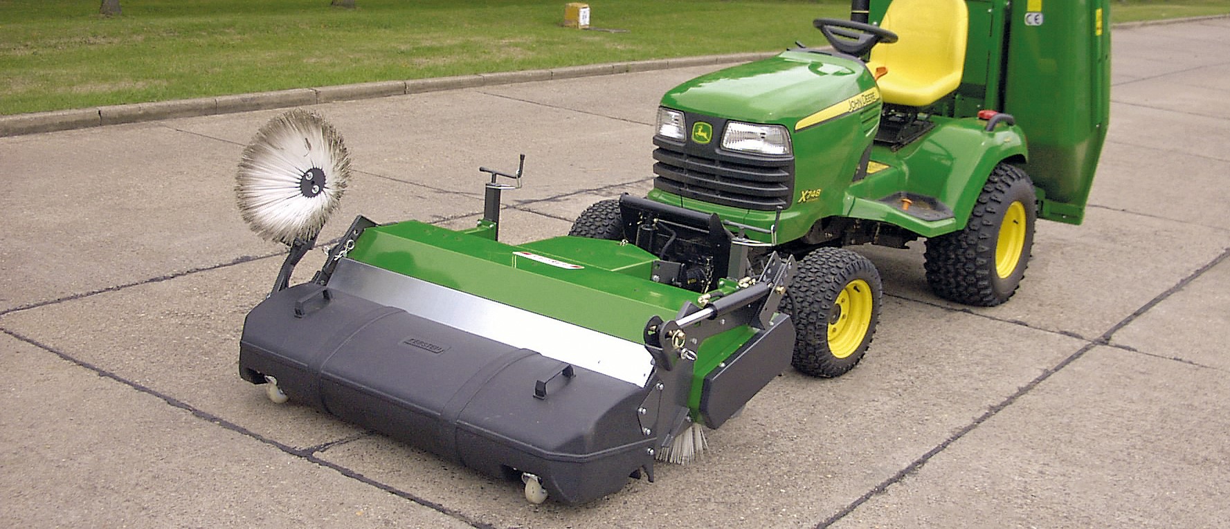 Attachments for John Deere X900 Series